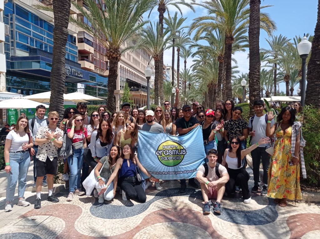 Alicante with guided tour - Happy Erasmus Valencia